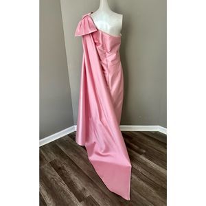 Alexia Maria | Dresses | Alexia Maria Alexandra Silk And Wool Column ...